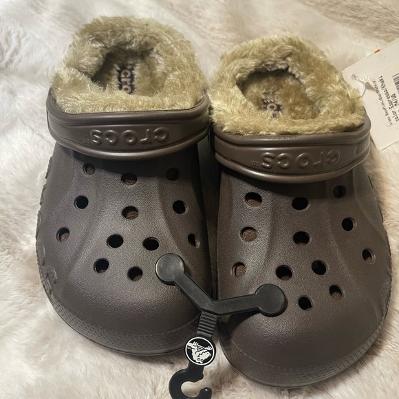 CROCS | Shoes | Baya Espresso Khaki Crocs Fur Lined | Poshmark